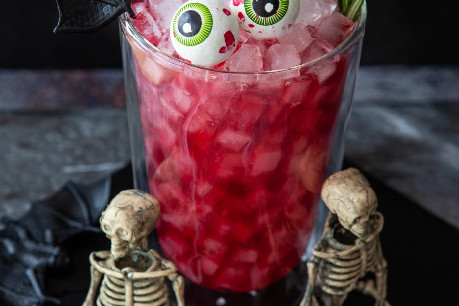 10 Spooky Halloween Cocktails| What You Should Know About Halloween ...